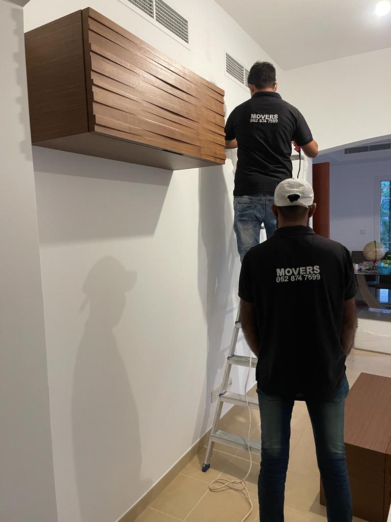 professional staff movers Dubai – Movers DXB